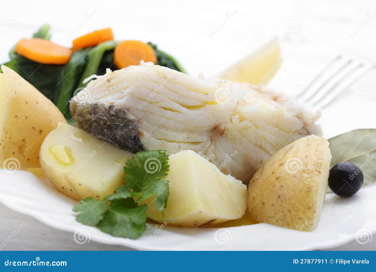 Boiled Cod Fish With Potatoes And Cole Stock Image - Image: 27877911 Boiled Cod Fish With Potatoes And Cole Stock Image - Image: 27877911