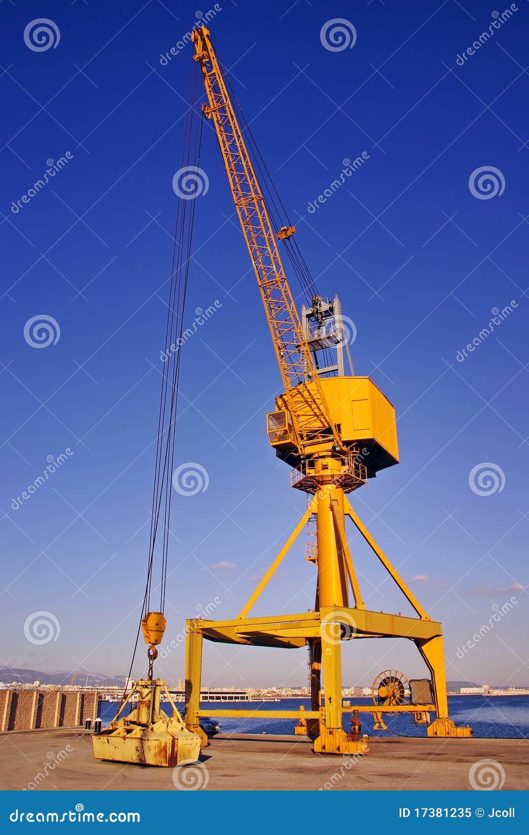Dock Crane
