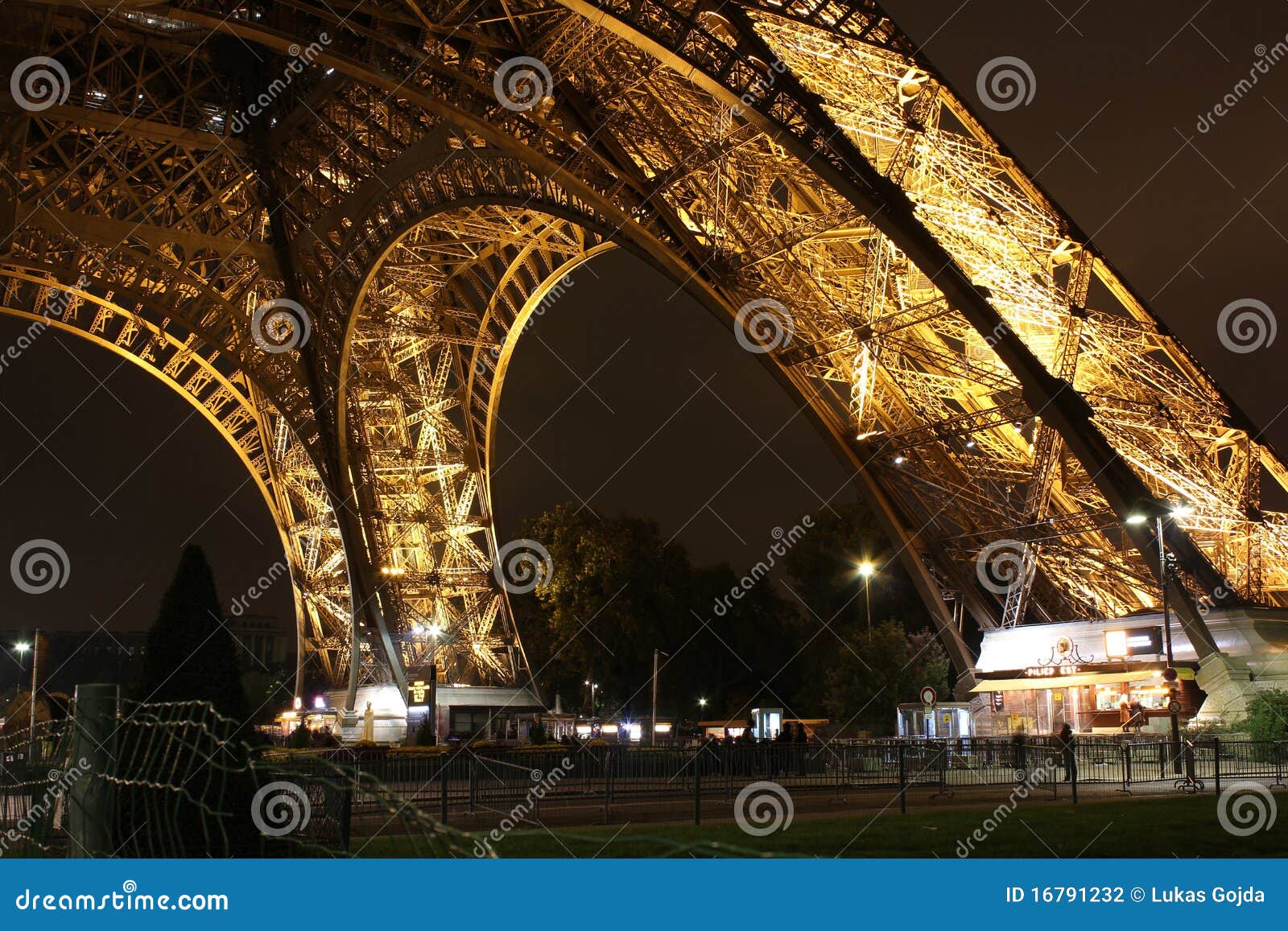 Illuminated Eiffel Tower At Night Editorial Photography - Image: 16791232 Illuminated Eiffel Tower At Night Editorial Photography - Image: 16791232