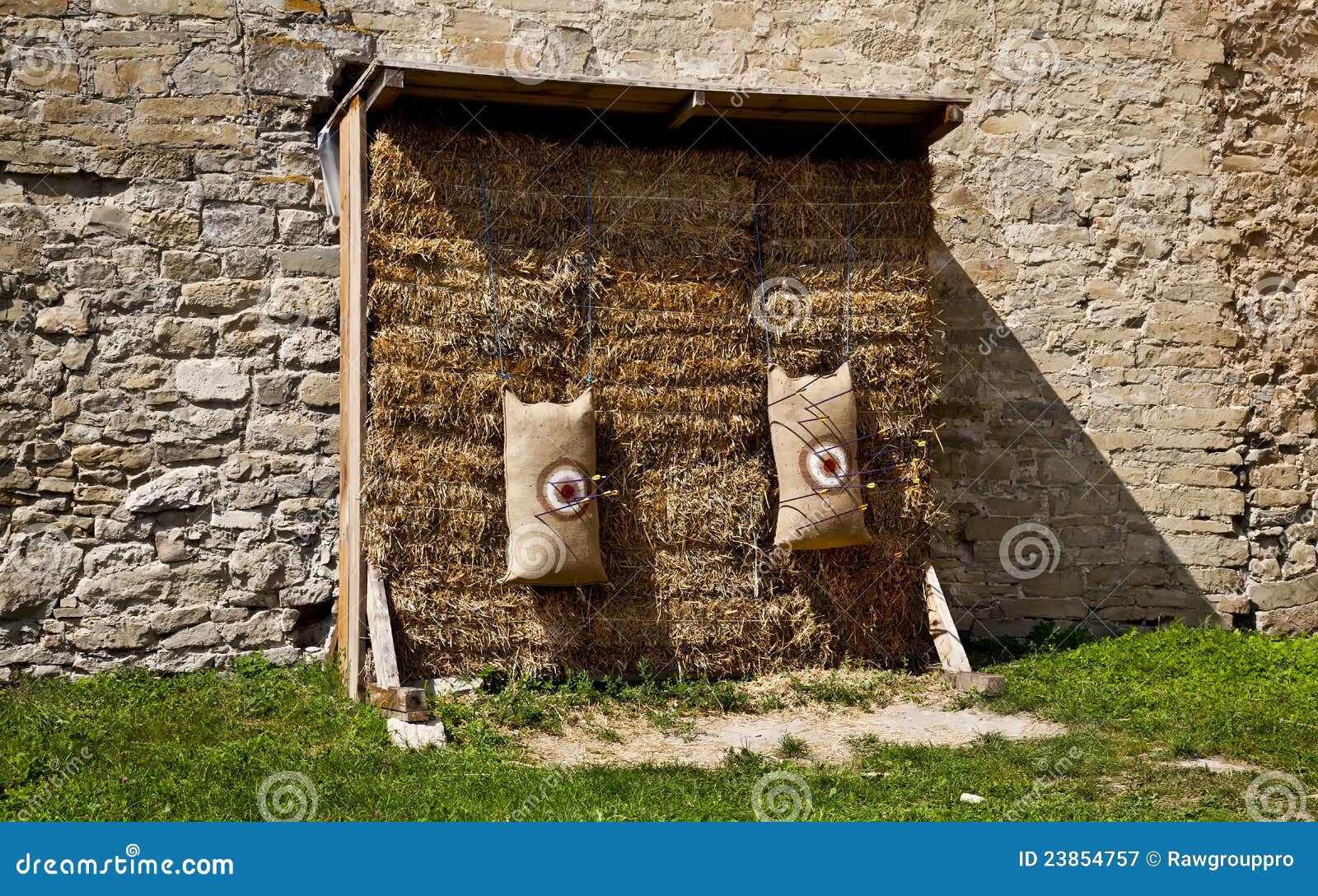 Medieval Target Royalty Free Stock Photography - Image: 23854757 Medieval Target Royalty Free Stock Photography - Image: 23854757