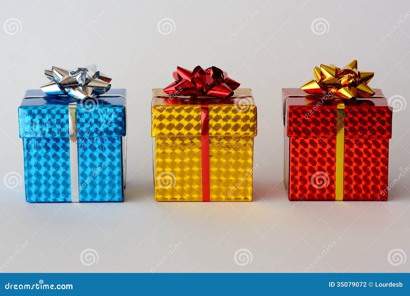 Three Christmas Gifts Stock Photography - Image: 35079072 Three Christmas Gifts Stock Photography - Image: 35079072