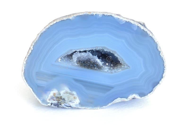 Geoda azul de la ágata. imagen de archivo. Imagen de ornamento - 34328597