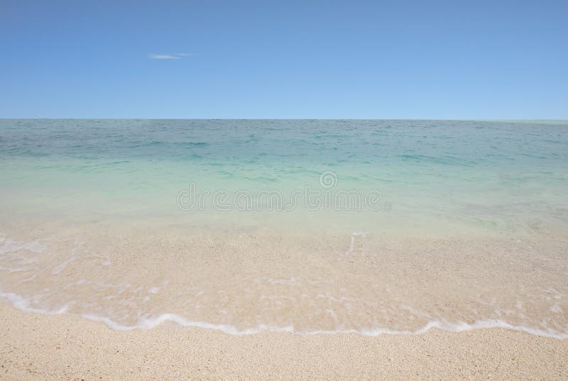 Água Salgada Verde De Turquesa Imagem de Stock - Imagem de oceano, maré ...