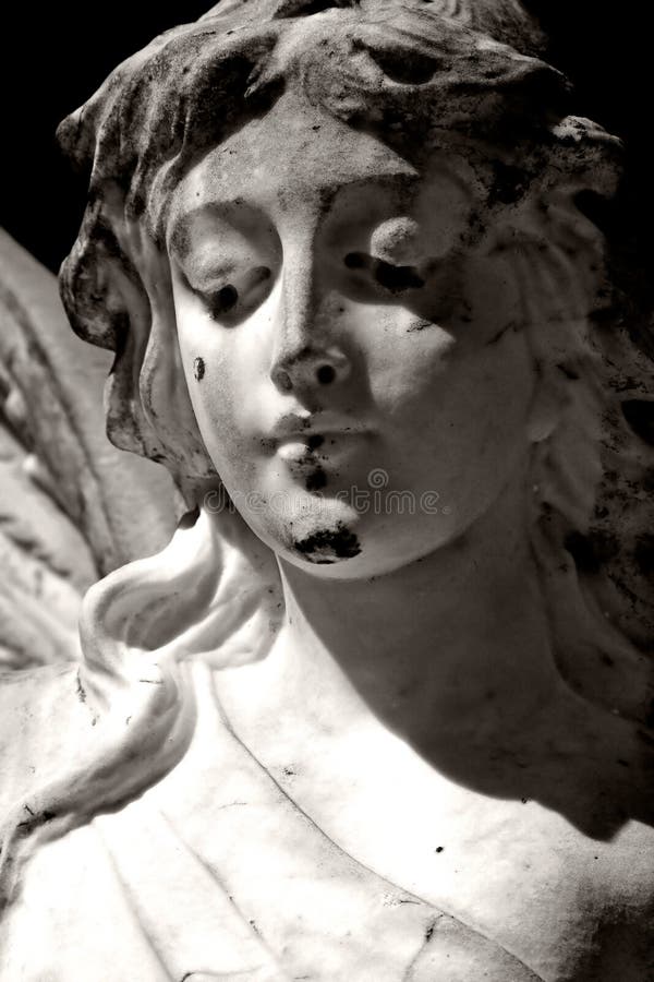 Ángel blanco y negro imagen de archivo. Imagen de religioso - 3201187