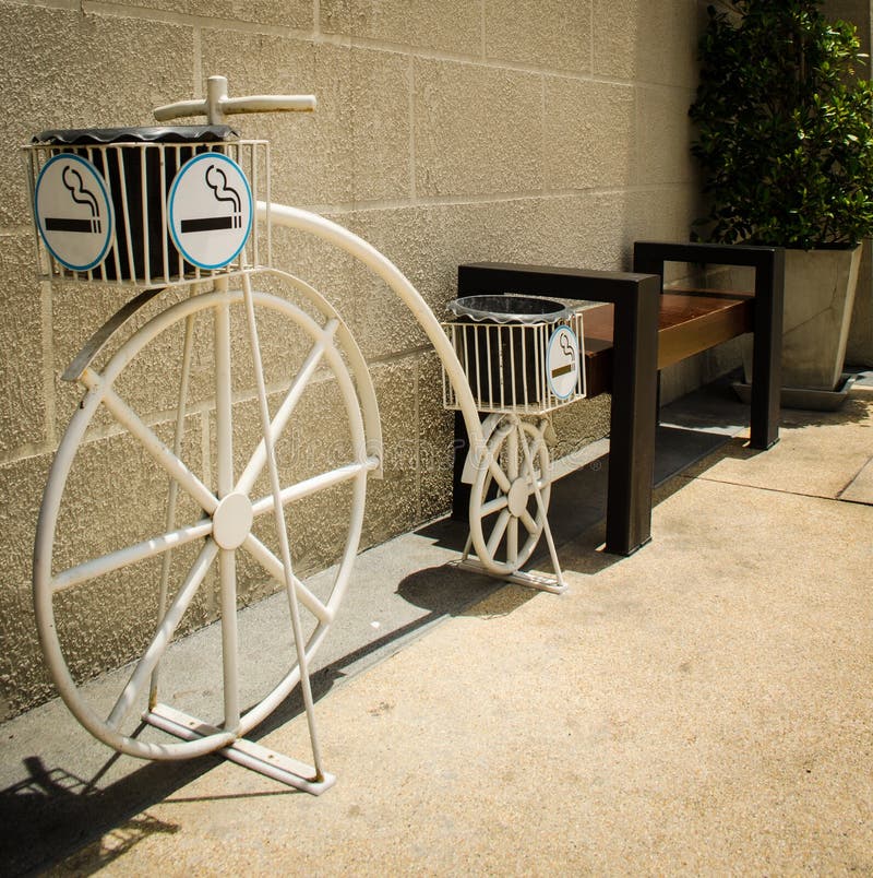 Área de fumo foto de stock. Imagem de colheita, madeira - 26291466