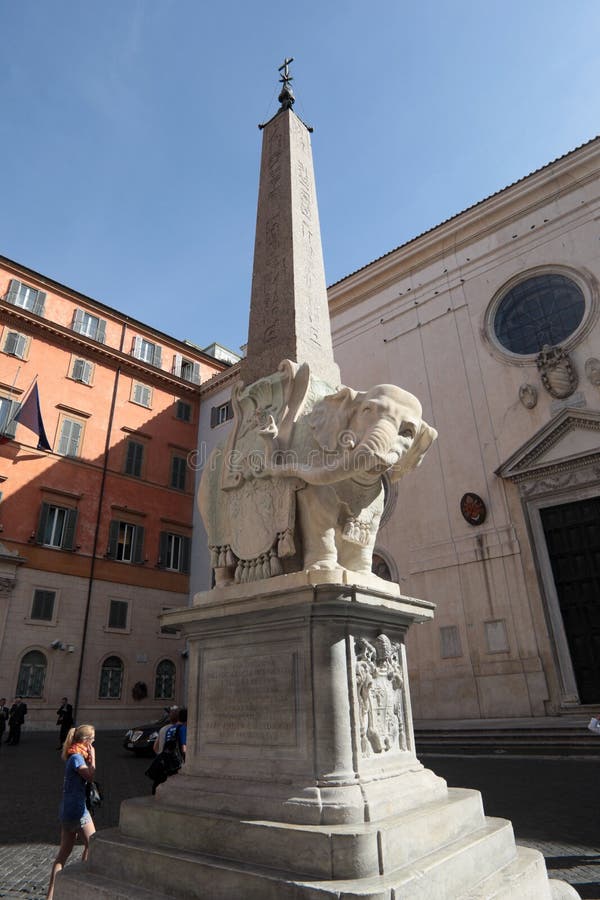 Éléphant Et Obélisque à Rome Photo éditorial - Image of bernin, scène ...