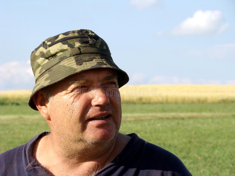 Équipez le fermier photo stock. Image du barbe, horizontal - 5893792