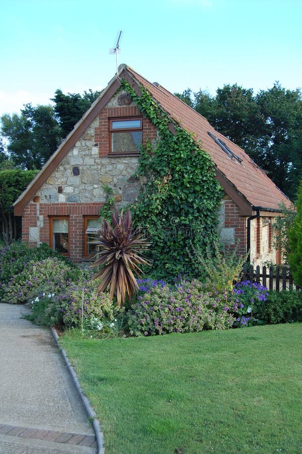 Conversion De Grange Sur L'île De Wight Photo stock - Image du cottage ...