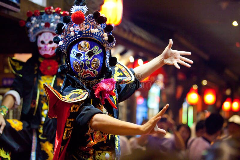 Máscaras chinas foto de archivo. Imagen de caras, cultural - 22399838
