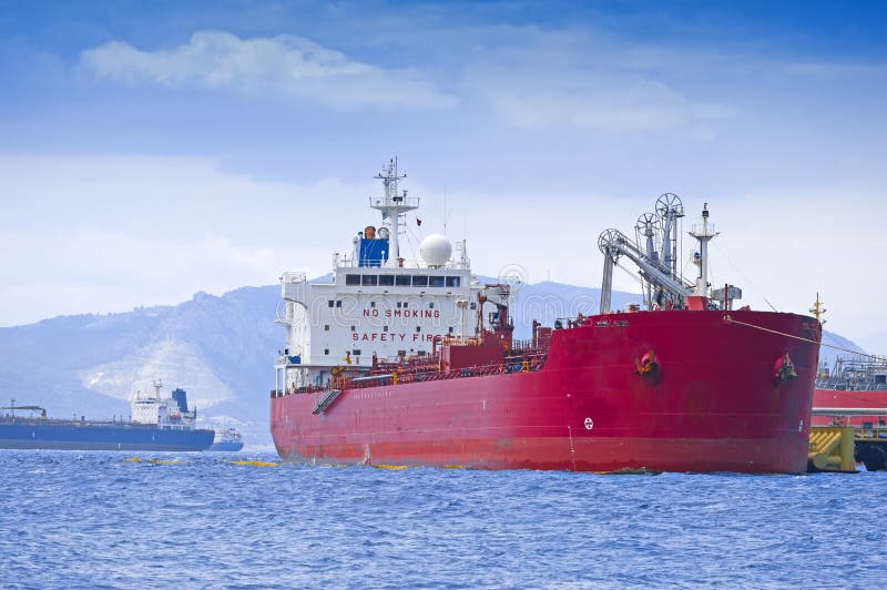 Alte Tanker stockbild. Bild von lieferung, ladung, anklagebank - 4559883