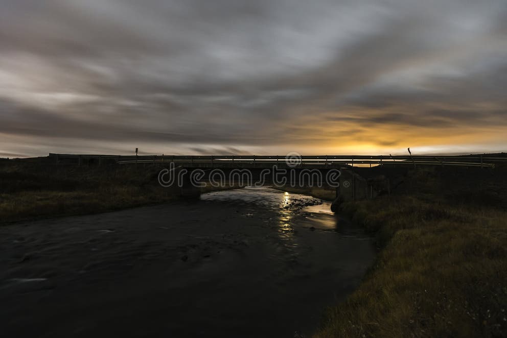 Creeks in Iceland stock image. Image of himinn, sparsely - 231324927