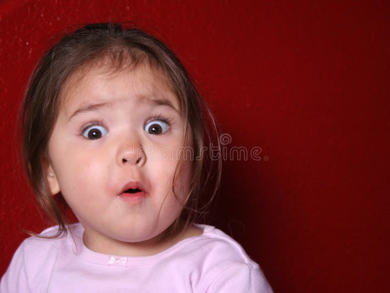 Überraschtes Kind stockfoto. Bild von entsetzt, jung, augen - 1229216