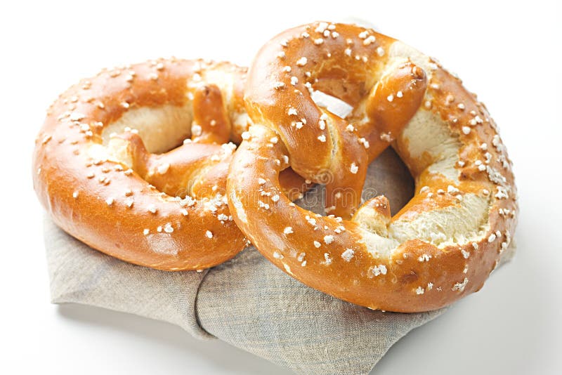 Świeży Precel I Kolor żółty Musztarda Zdjęcie Stock - Obraz złożonej z ...