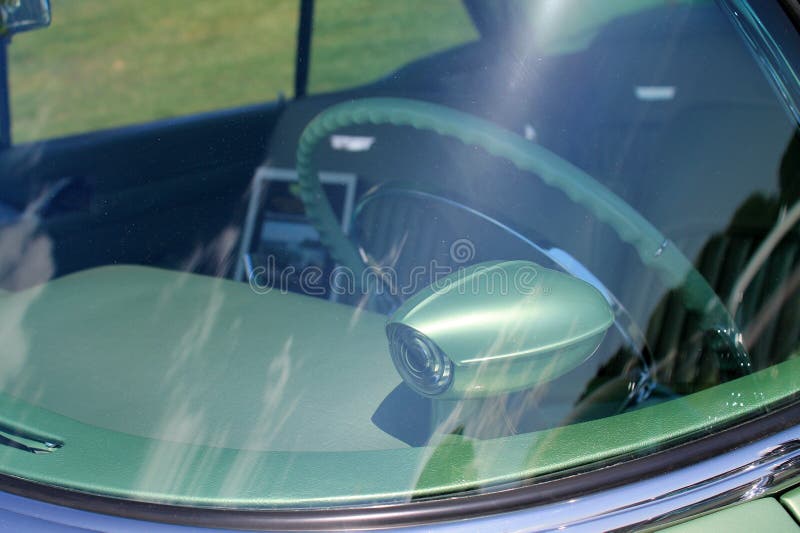 Глаз Autronic стоковое изображение. изображение насчитывающей стал ...