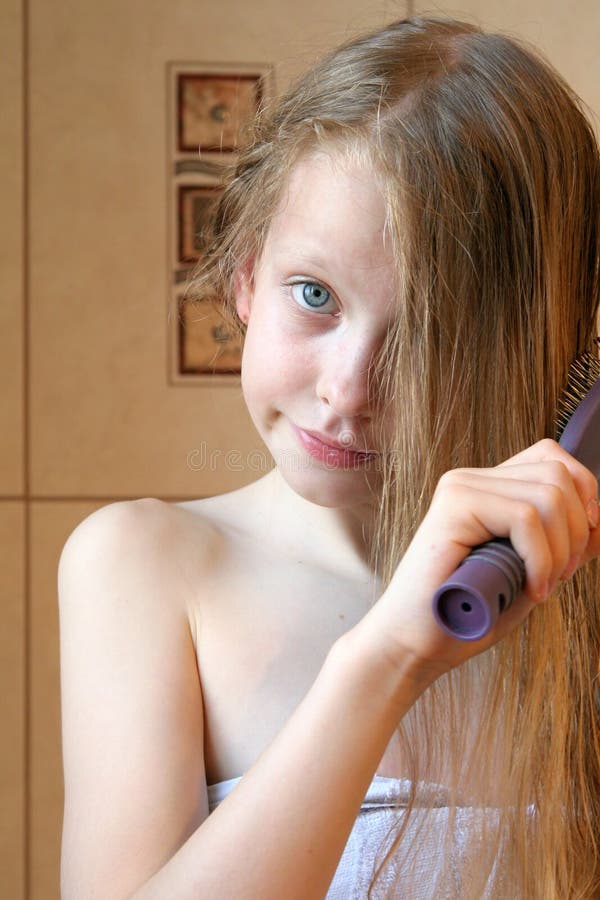 执行家庭作业 库存照片. 图片 包括有 学者, 课程, 笔记本, 研究, 检查, 孩子, 开会, 学员, 学校 - 4345102