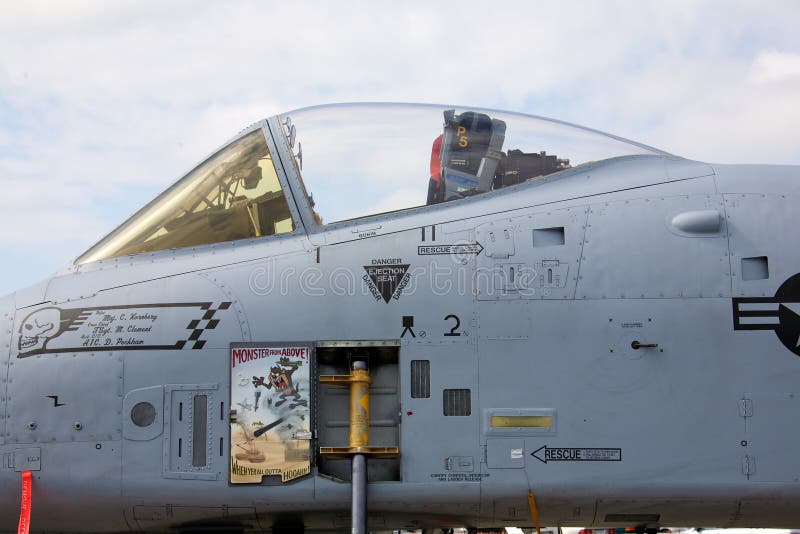 A-10 cockpit editorial image. Image of fast, threat, gunship - 20732415