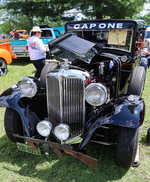 1931 Chrysler cm6 Coupe editorial photography. Image of auto - 295383707