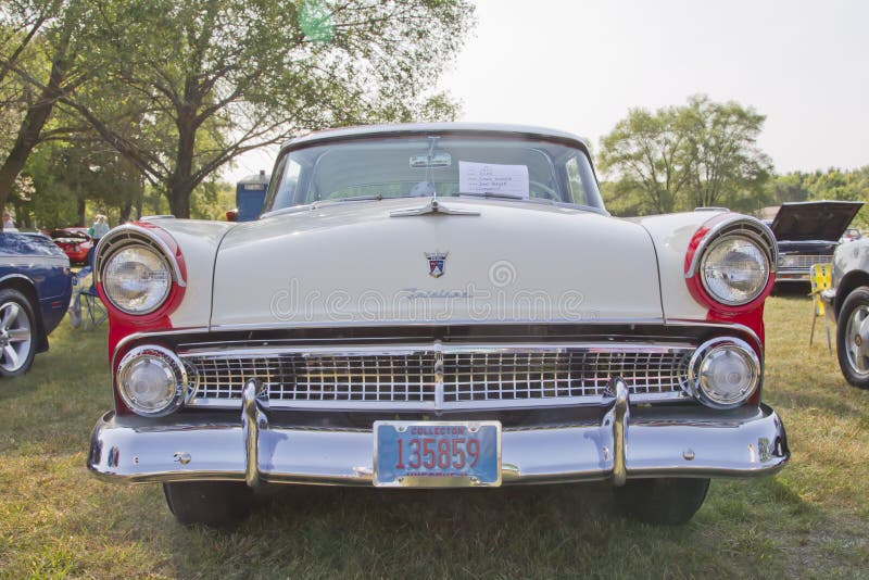 1955 Ford Crown Victoria Front View Editorial Photo - Image of show ...
