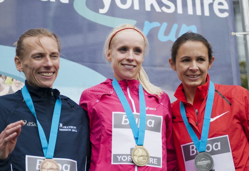 2011 Buba Great Yorkshire Run Editorial Photo - Image of competitors ...