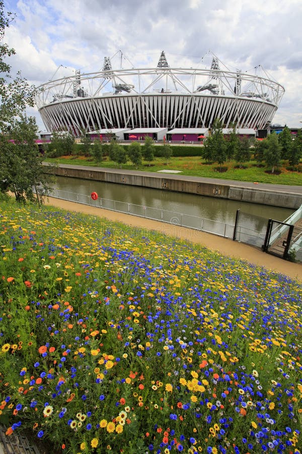 2012 London Olympic Stadium Editorial Image - Image of construction ...