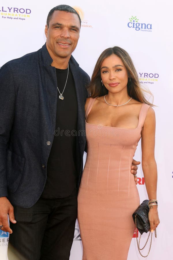 2023 Design Care Gala Benefiting HollyRod Foundation Editorial Photo ...