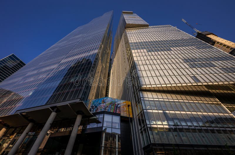 22 Bishopsgate and 8 Bishopsgate in the City of London, UK Editorial ...