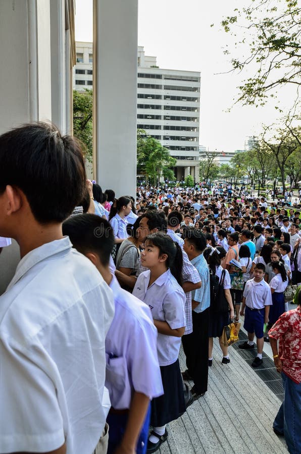 4,200 Student Waiting for Entrance Exam Editorial Photo - Image of ...