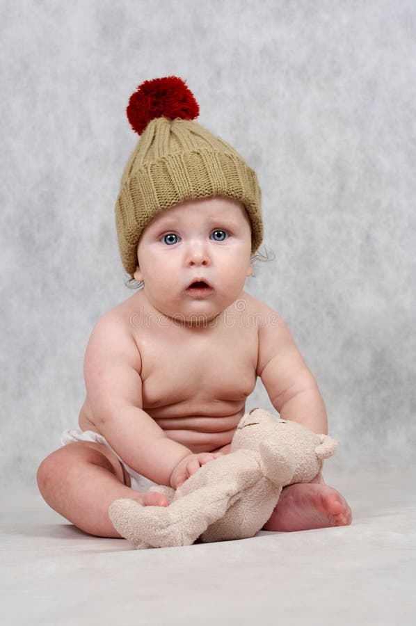 6 MONATE ALTE BABY- stockbild. Bild von jung, winter - 11536255