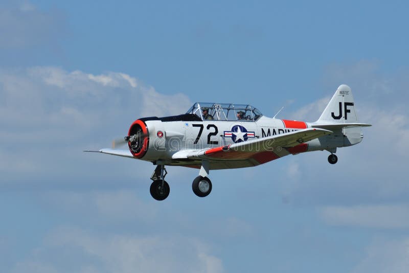 At-6 Texan editorial stock photo. Image of texan, navy - 25937078