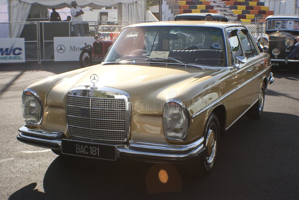 8th KL Vintage and Classic Car Concourse Editorial Stock Image - Image ...