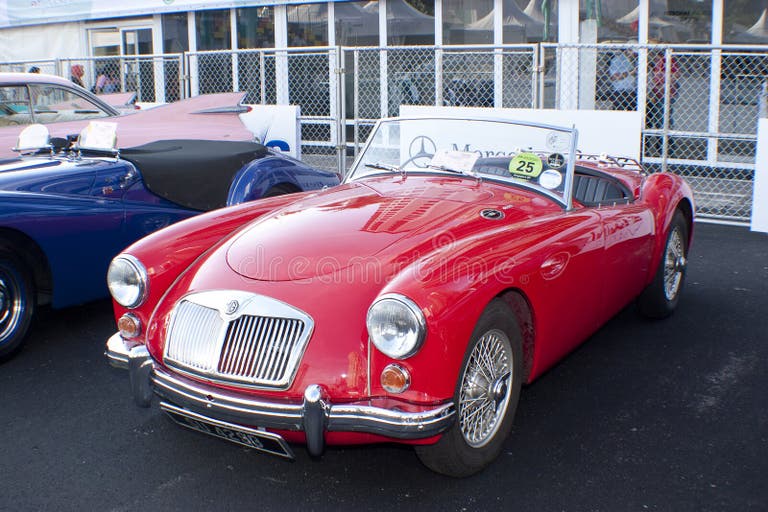 8th KL Vintage and Classic Car Concourse Editorial Photo - Image of ...