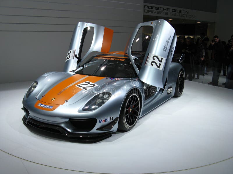 Porsche 918 RSR editorial photography. Image of speed - 18681057