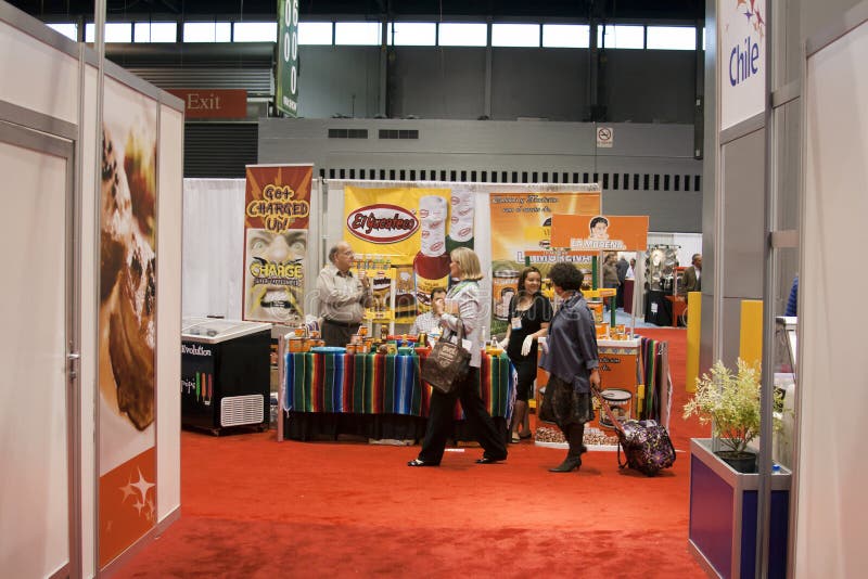 95th Annual NRA Show editorial photography. Image of crowd - 18683487