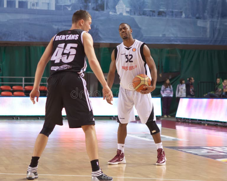 Aaron Marquez Miles editorial image. Image of krylia - 22669105