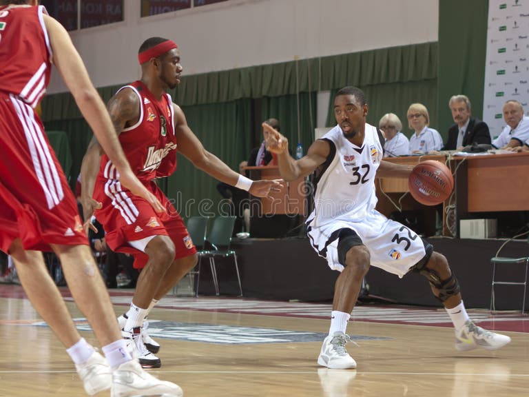 Aaron Marquez Miles editorial image. Image of sportsman - 22834935