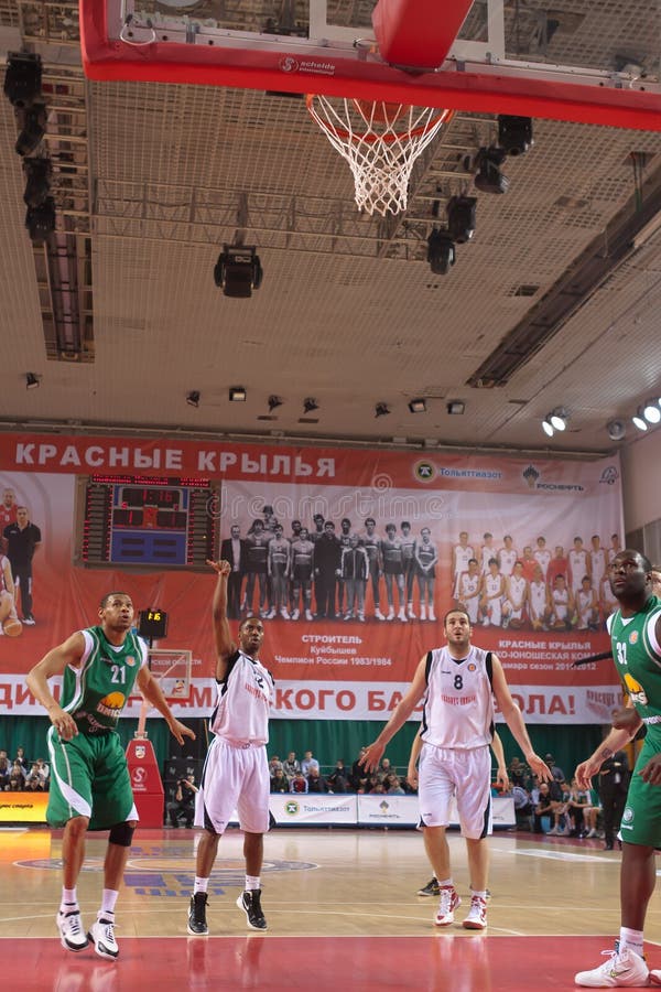 Aaron Marquez Miles editorial photo. Image of game, billboard - 26595211