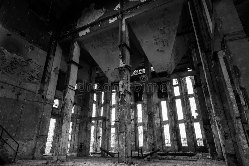 Desolated Building editorial photography. Image of cinarcik - 92837902