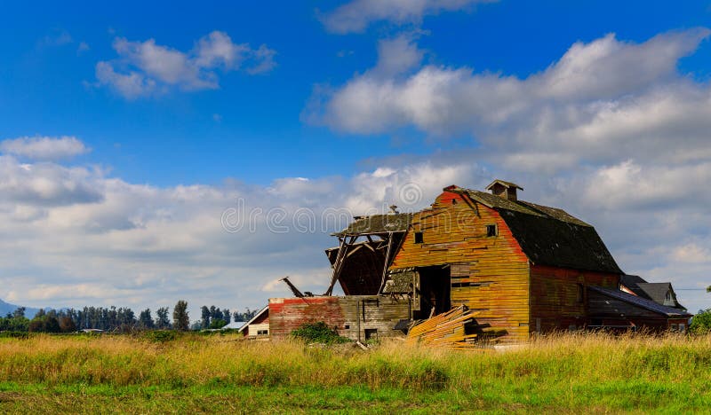 Abandoned Barn, Aftermath of Storm Stock Image - Image of ruined ...