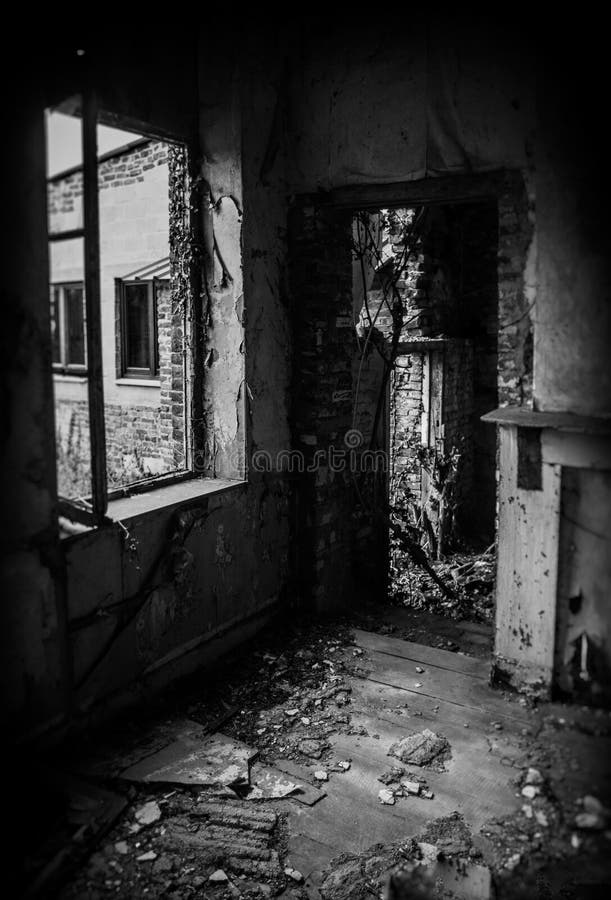 1,004 Deteriorating Building Photos - Free & Royalty-Free Stock Photos ...