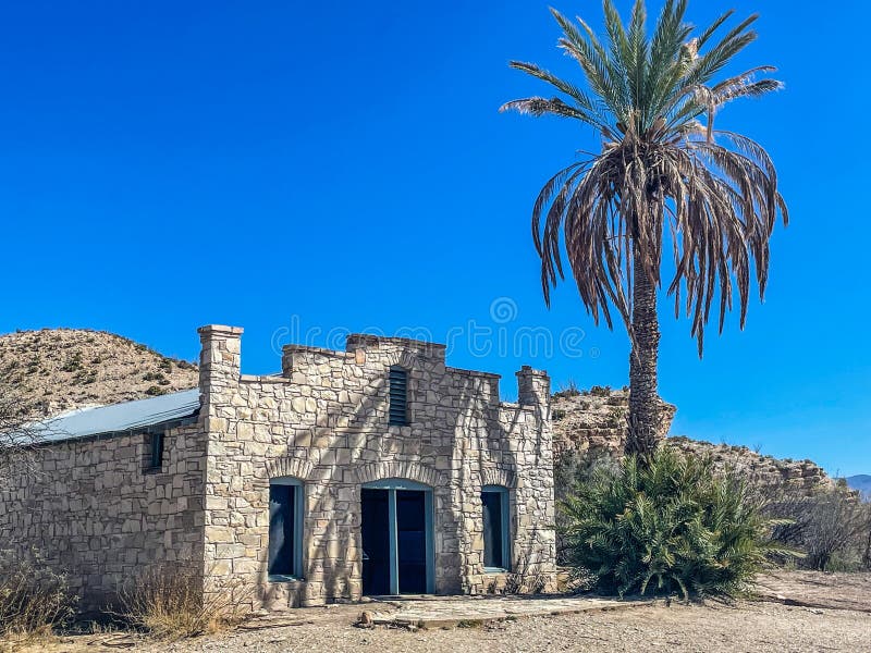 Desert building stock image. Image of palm, desert, abandoned - 258815389