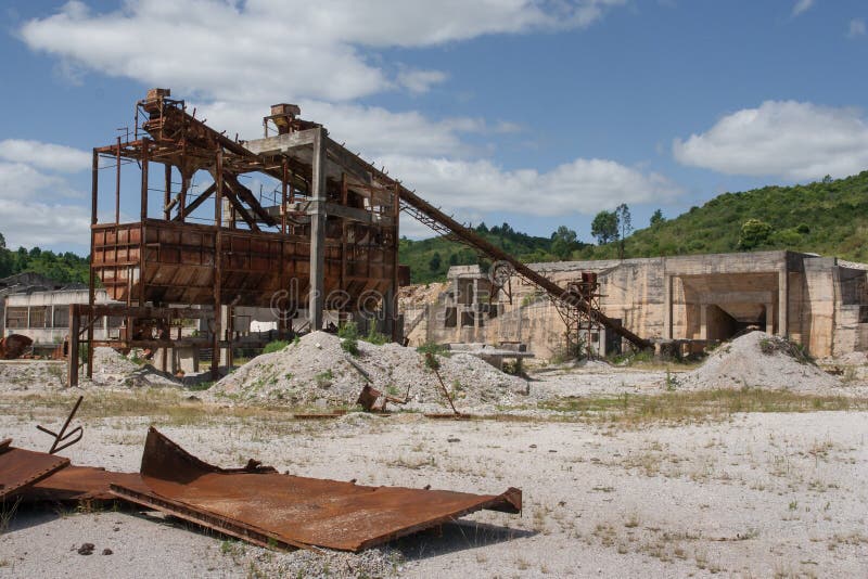 Abandoned Dolomite Mine Landscape Stock Image - Image of iron, blue ...