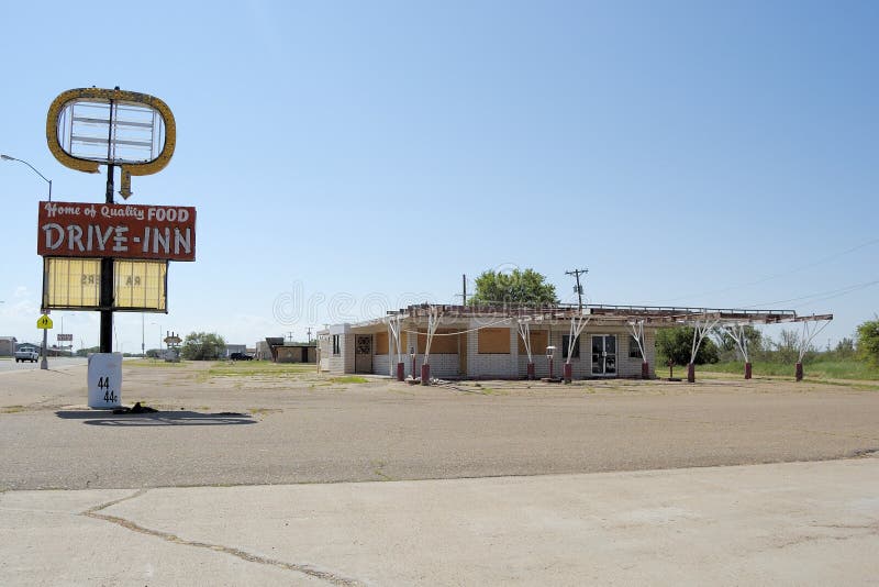 Abandoned Motel stock image. Image of remote, fuel, classic - 42516021