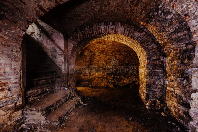 Abandoned Empty Old Dark Underground Vaulted Cellar Stock Photo - Image ...
