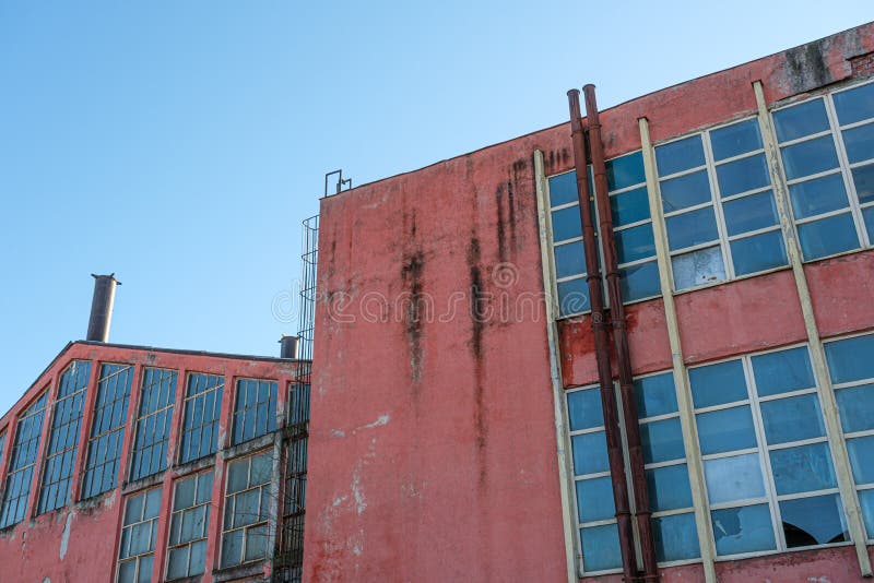 Abandoned Factory Warehouse Stock Image - Image of black, decay: 231398131