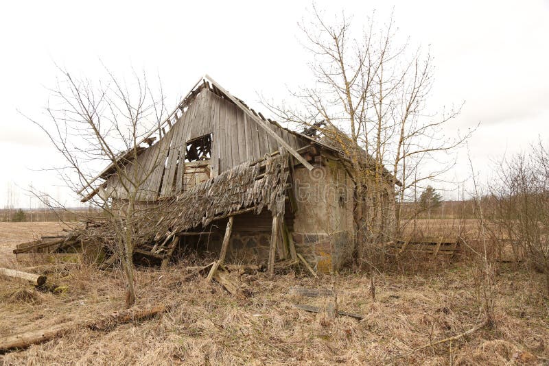 Abandoned, Falling Down House Stock Image - Image of abandoned, damaged ...