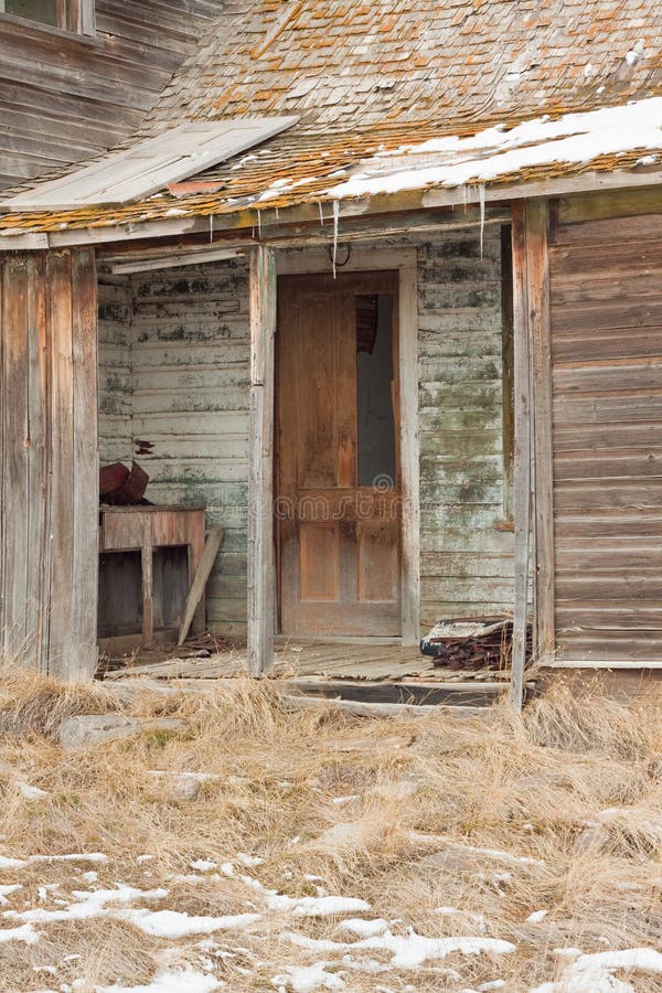 Decrepit Farm in a Farmers Field Stock Photo - Image of abandoned ...