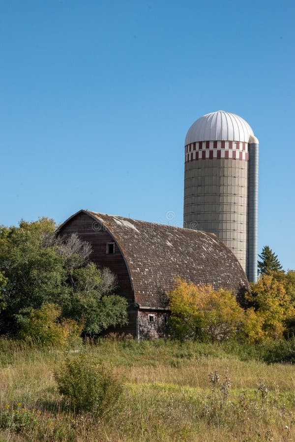 Abandoned Farm Yard with Barn and Silo Stock Image - Image of silo ...
