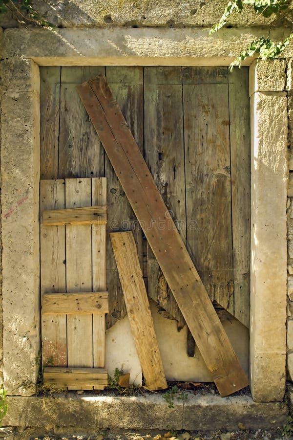 Abandoned home stock photo. Image of home, retro, closed - 22602312