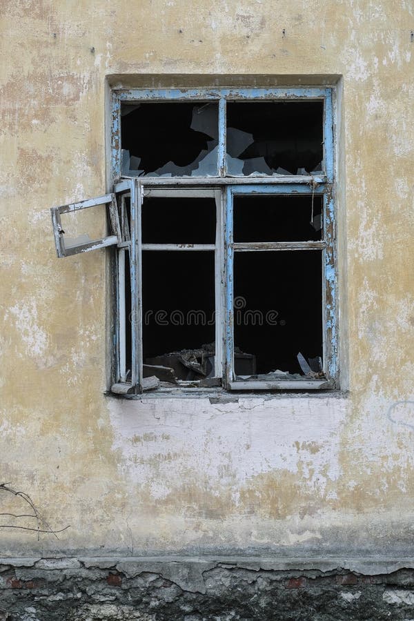 An abandoned house window stock photo. Image of forgotten - 168886456