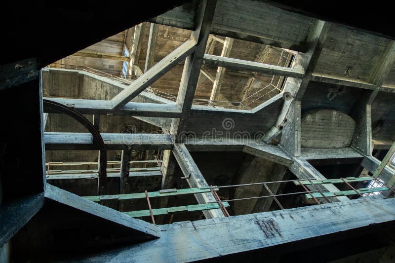Abandoned Industrial Structure Exposed Concrete Beams Geometric ...